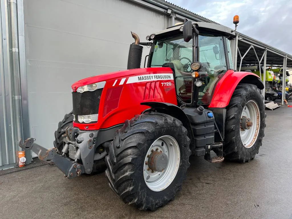 Brugte Massey Ferguson traktorer til salg | Danish Agro Machinery